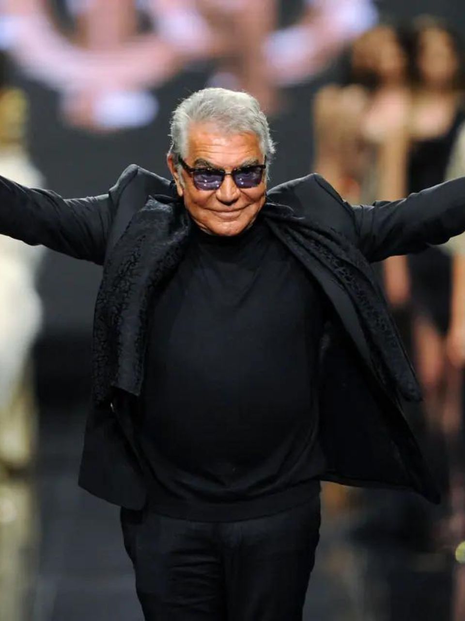 Viajamos al pasado para recordar los diseños más icónicos de Roberto ...